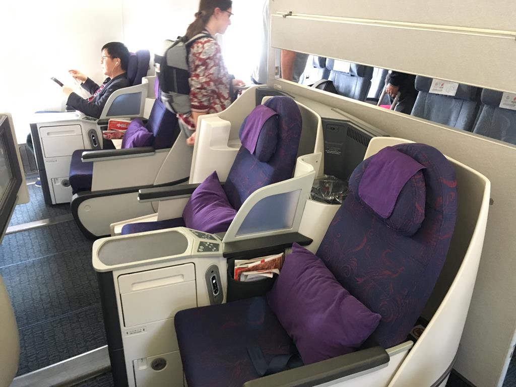 China air executive class 777 - xsopl