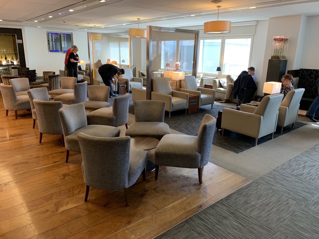 Review: British Airways First Class Lounge London Heathrow Terminal 3 ...