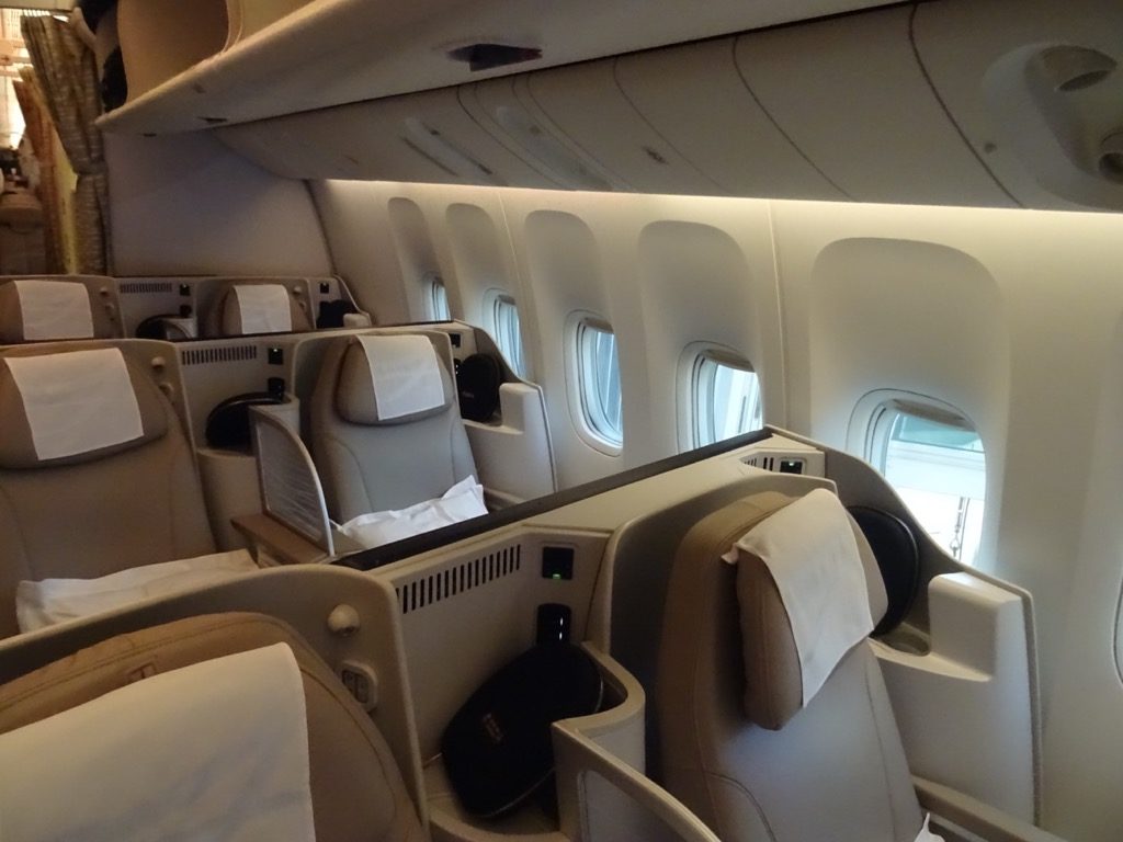 Review: Saudia Airlines Business Class B777-300 Manila nach Jeddah ...