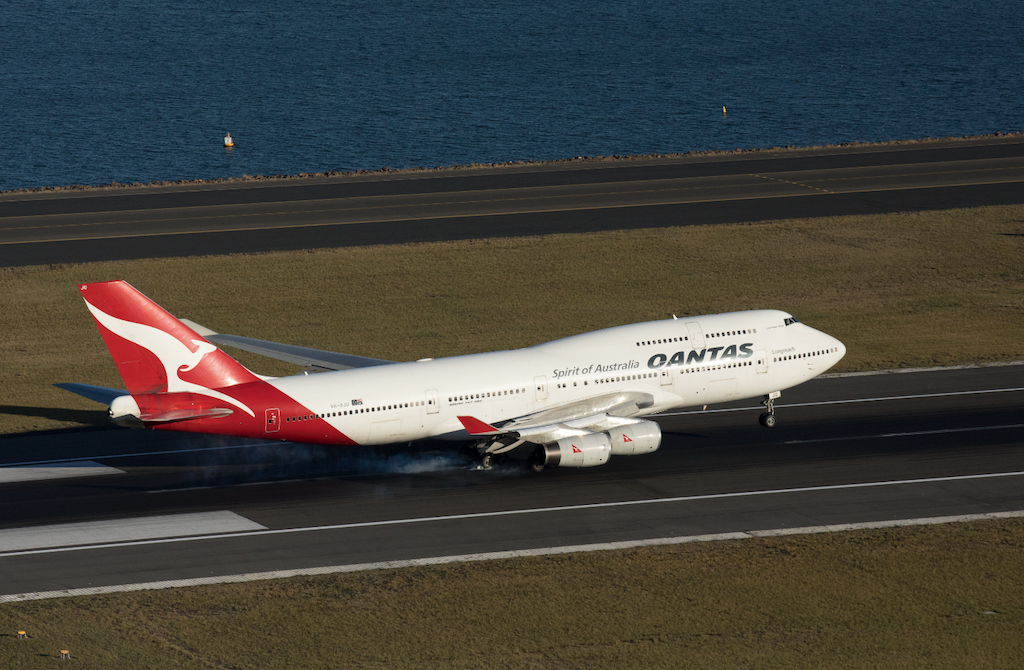 Qantas verabschiedet sich vom Jumbo | Tickets für 747$ in der Business ...