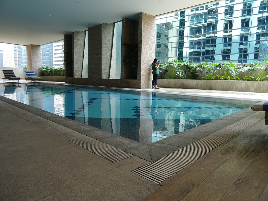 Review: Executive Suite - The Sphere Serviced Residences Makati ...