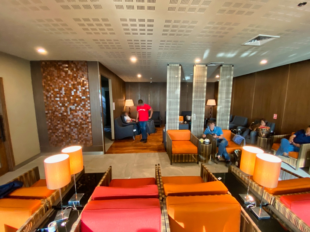 Review: PAGSS Premium Lounge Manila Terminal 3 - Frankfurtflyer.de