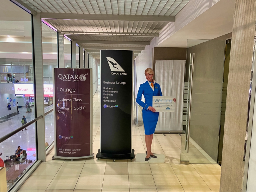 Review: PAGSS Premium Lounge Manila Terminal 3 - Frankfurtflyer.de